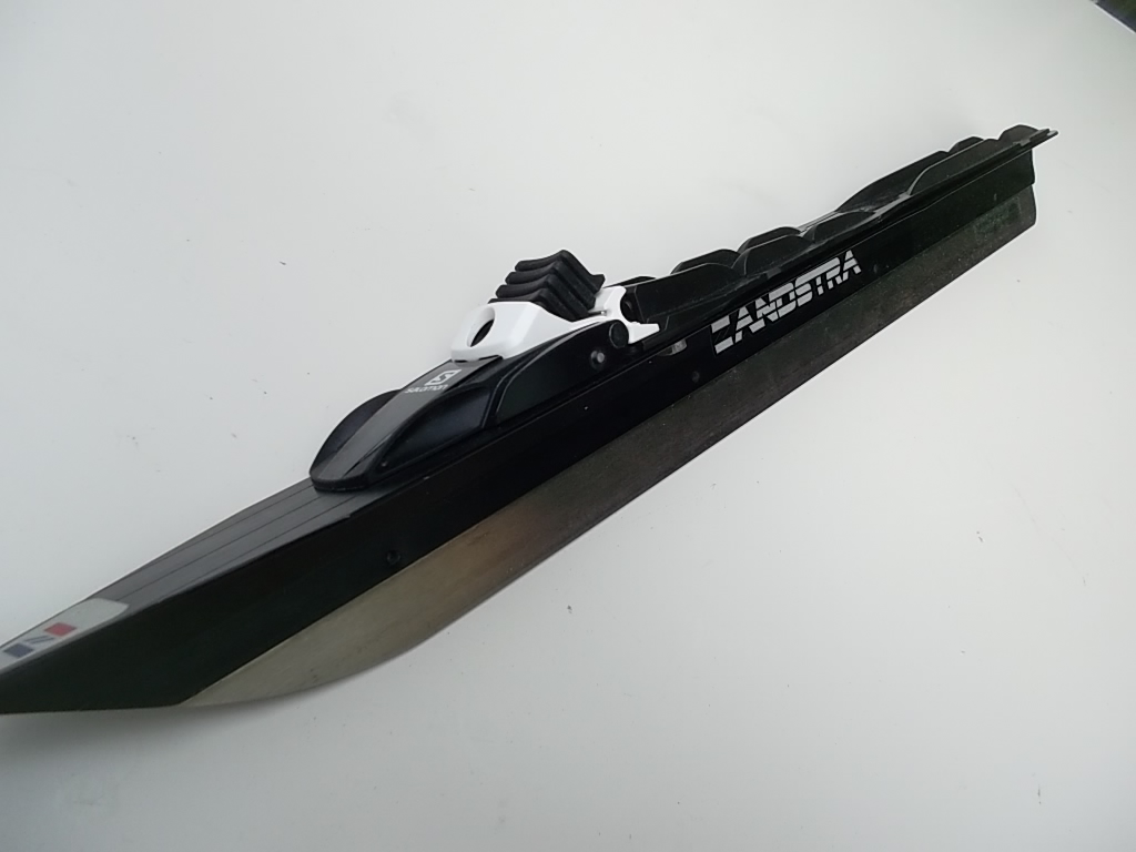 ZANDSTRA TANGO De har en väsentlig nackdel - PIKMAKARN ...