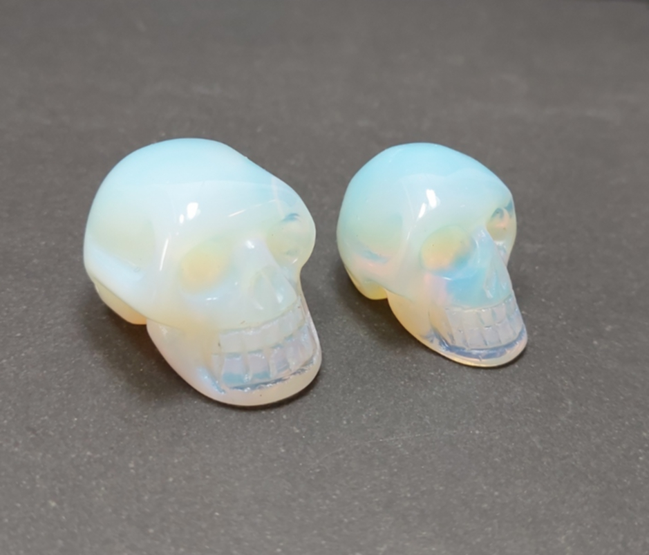 Stengarden.com - Opalit Dödskalle