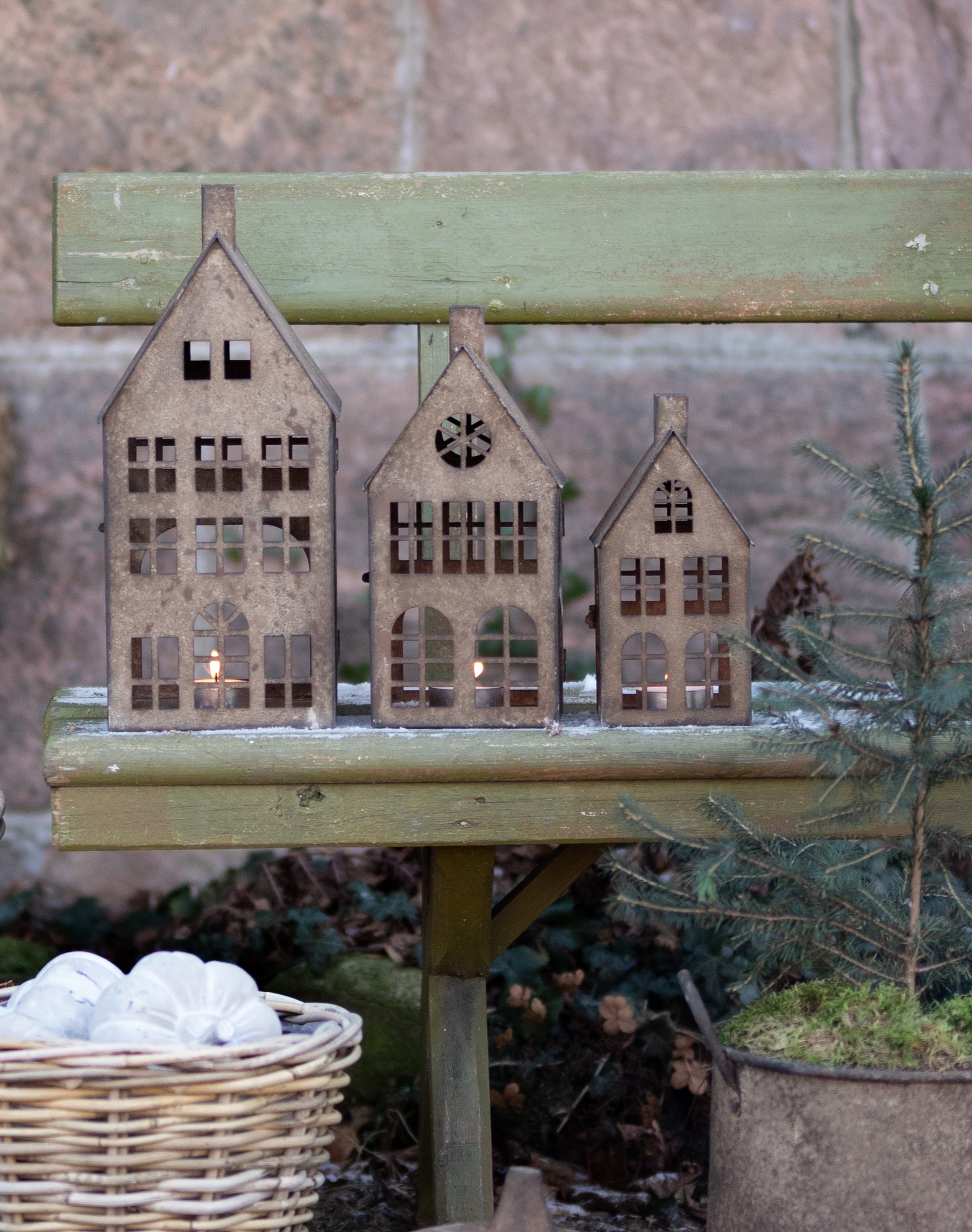 Hus Edda Rost - Small - 25 CM - Rönnehill Hem & Trädgård