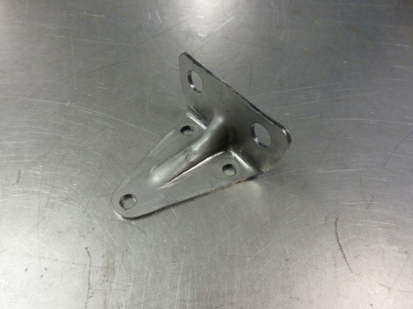 Body Mounting Brackets Front Model A - JOCAR Hot Rods & Steelworks AB