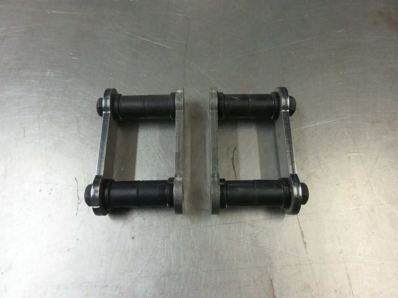 Rear Shackles Chevy 37-54 Truck - JOCAR Hot Rods & Steelworks AB