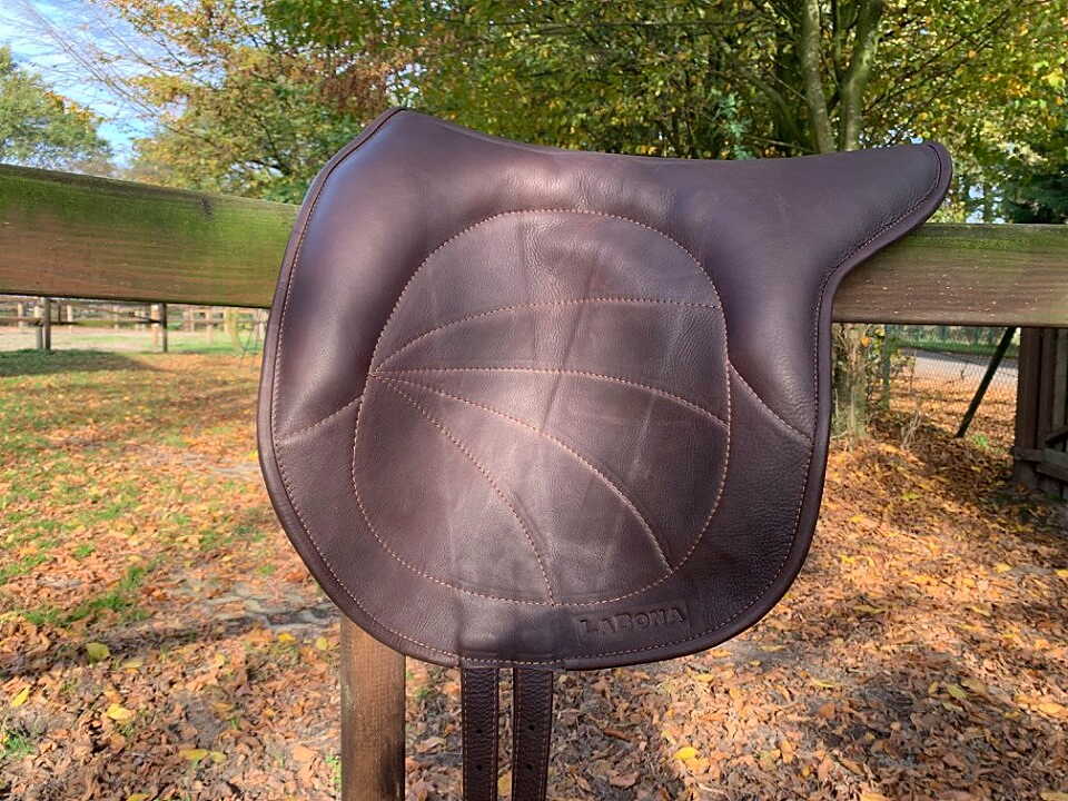 205. LaBona Dressage II Barbacka pad - Kapson.se