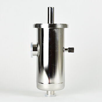 Cold traps - Löwener Vacuum Technology AB