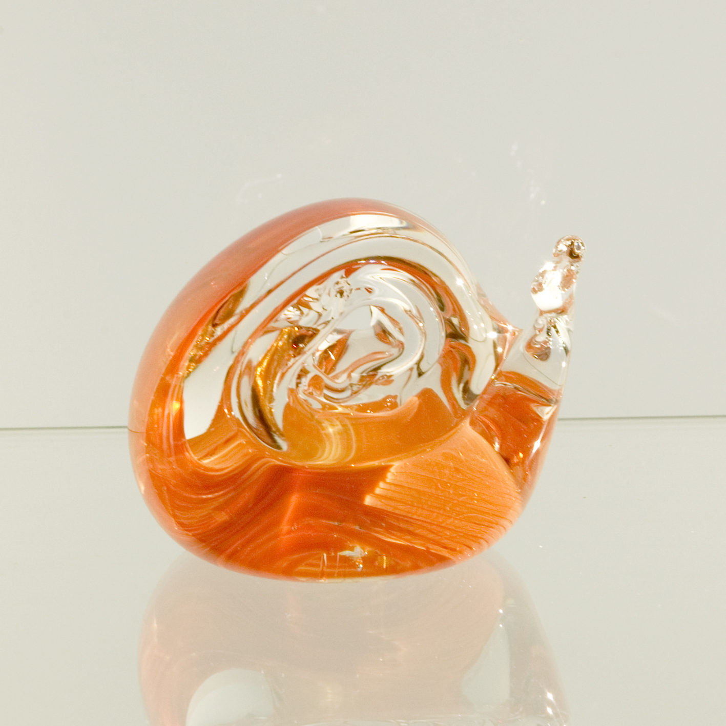 Snigel, orange. - Cecilia Boström Design's webshop