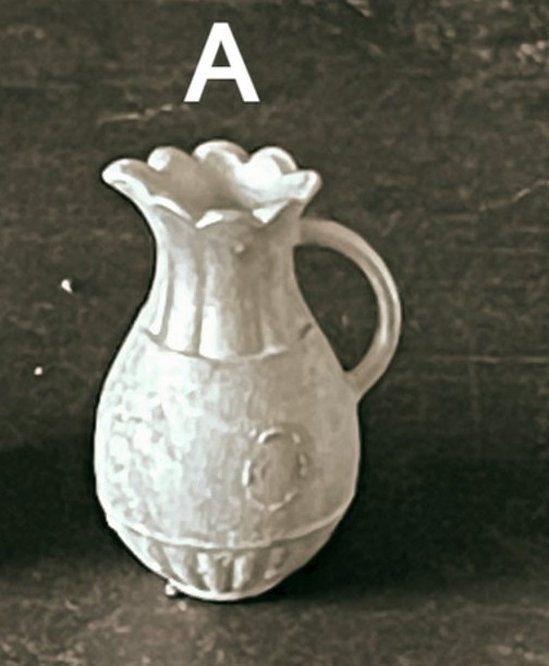 One pretty Antique Jug- from Alison Davies - Miniatyrskatt AB