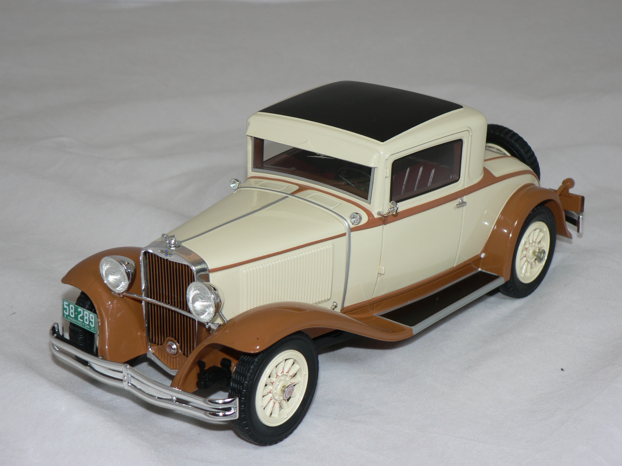 GL Modellbilar AB - Dodge Eight DG Coupe -1931 (INGET ÖPPNINGSBART) 1: ...