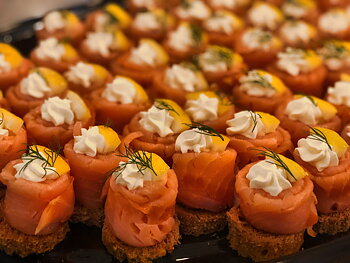 Snittar & Kanapéer - Liljeholmen Catering