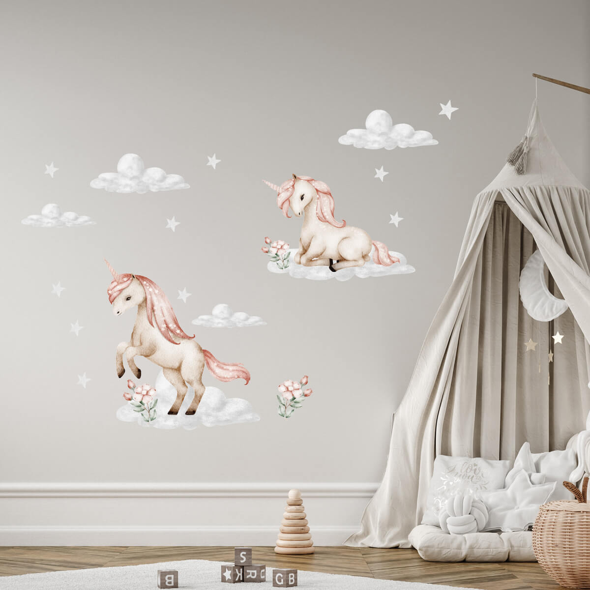 Väggdekor, väggtext, namntavlor, kakeldekor & posters.