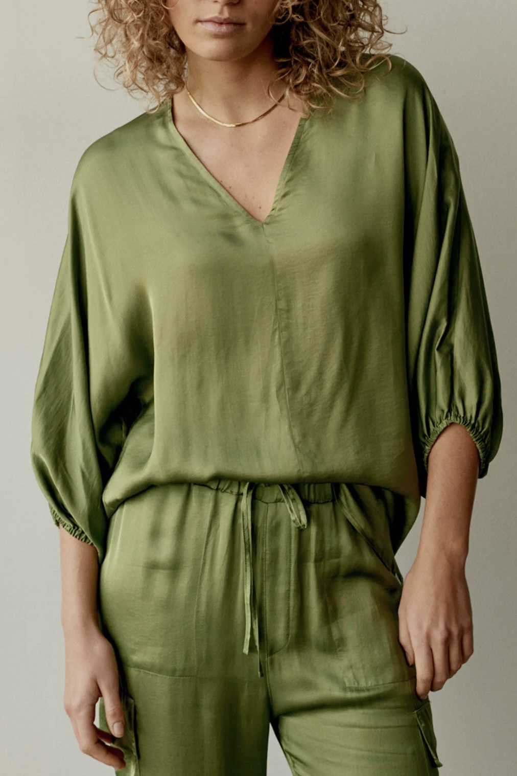 Penn & Ink NY - Satin Top Pesto - 3Magasin