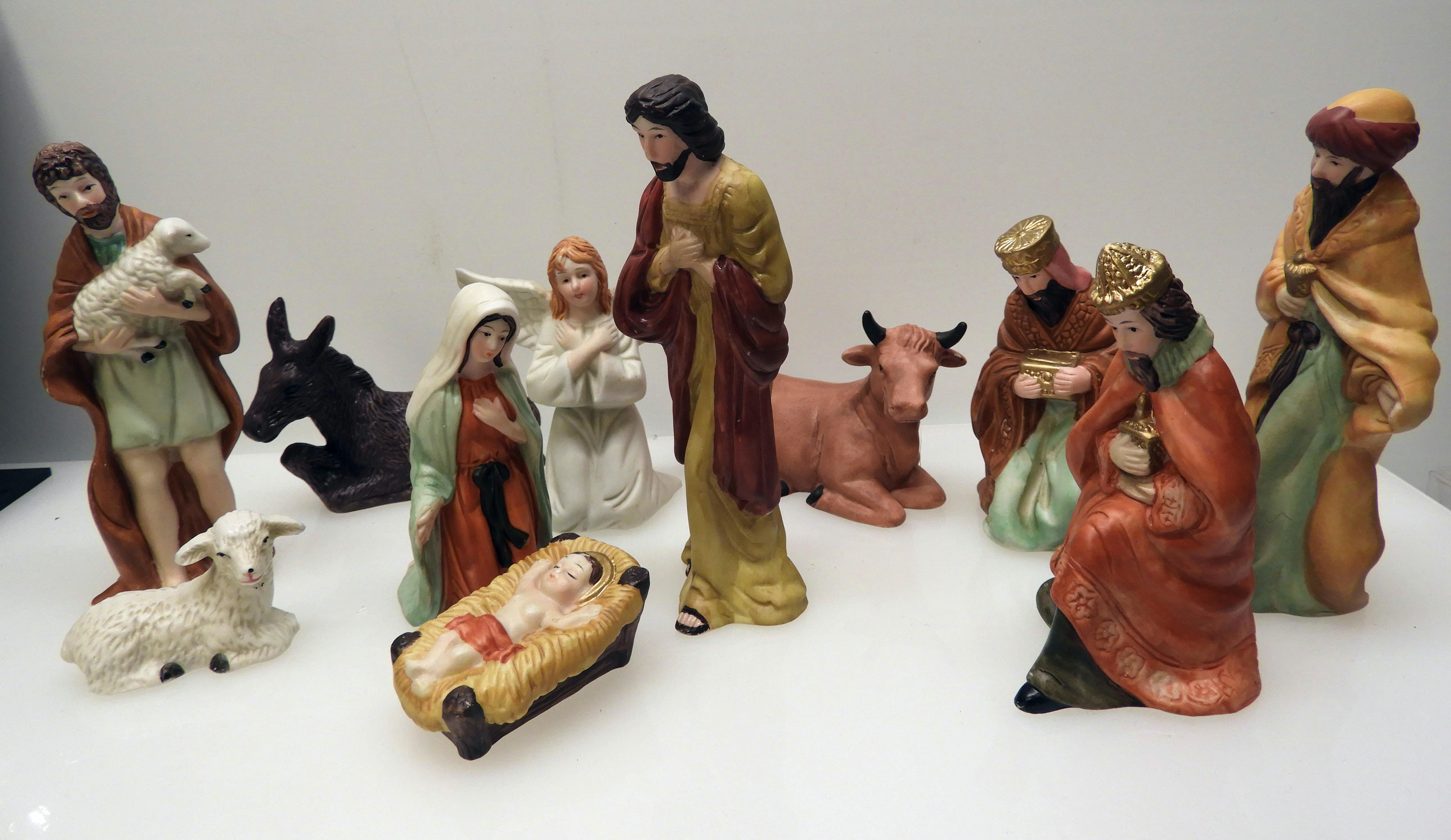 Krubba 11 delar dekorerade, Nativity set - Domestic Present & JanKer ...