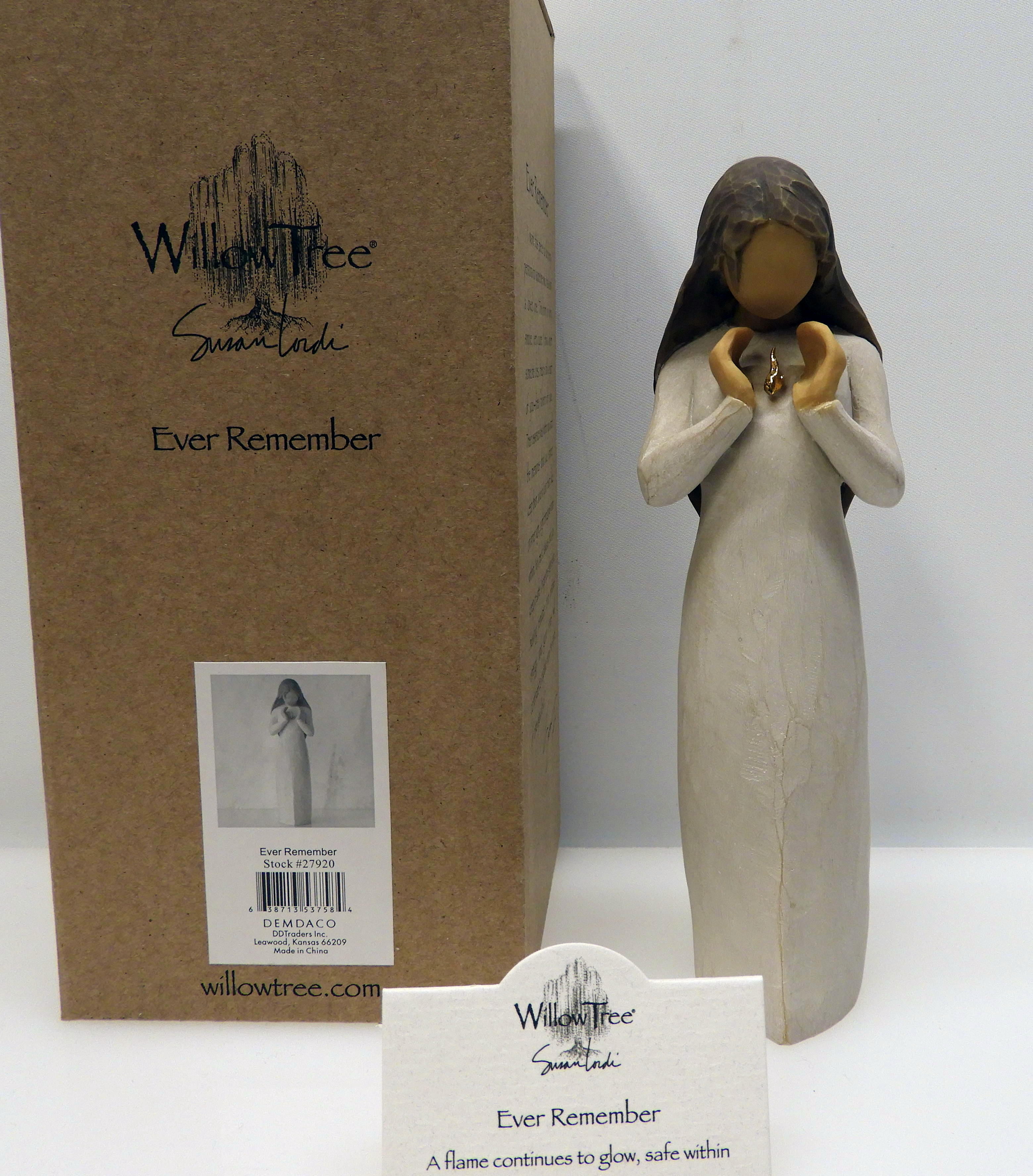 Willow Tree Ever Remember - Domestic Present & JanKer Ridsport