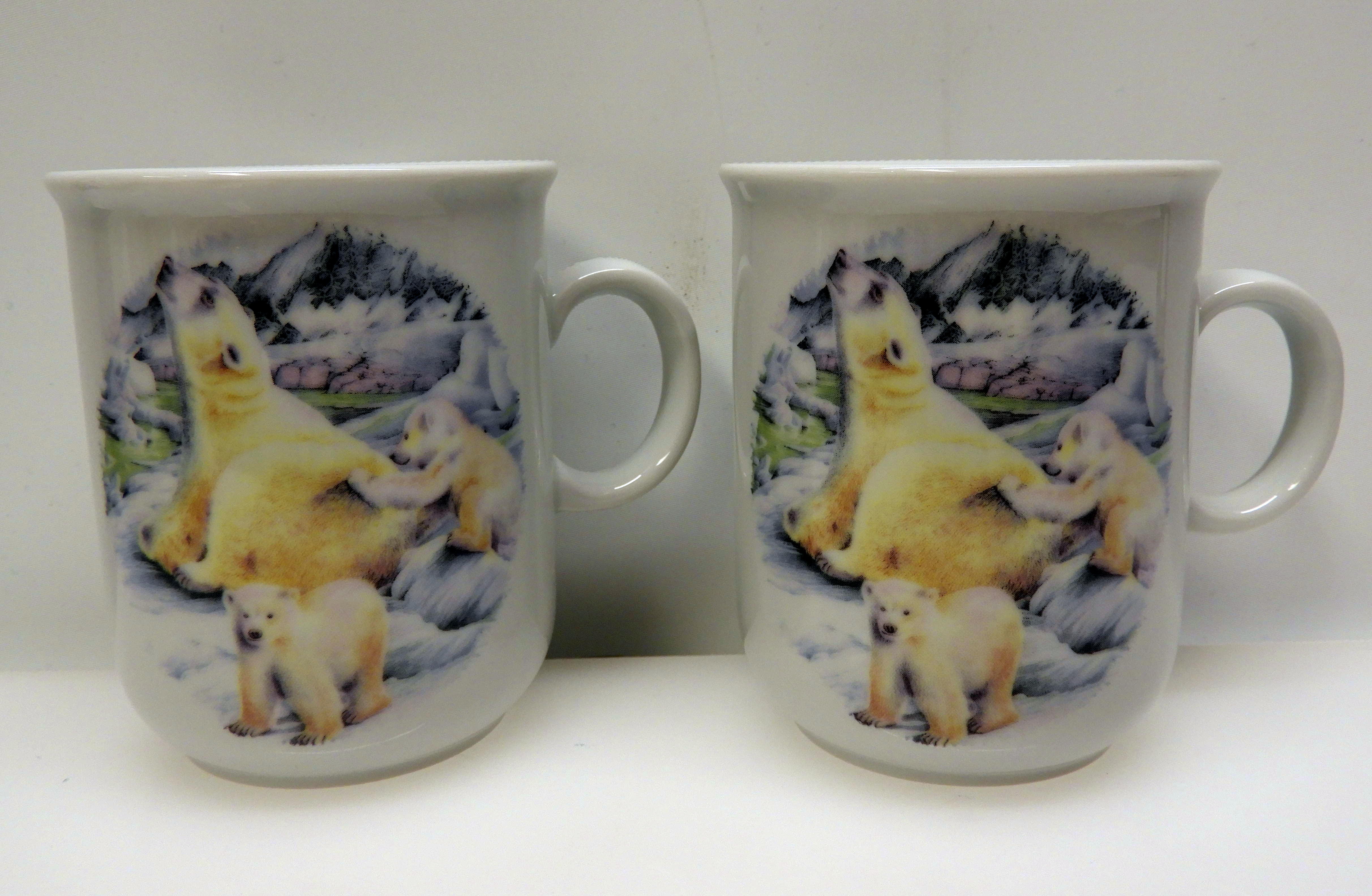 2 st. Kaffe, te muggar Isbjörn - Domestic Present & JanKer Ridsport