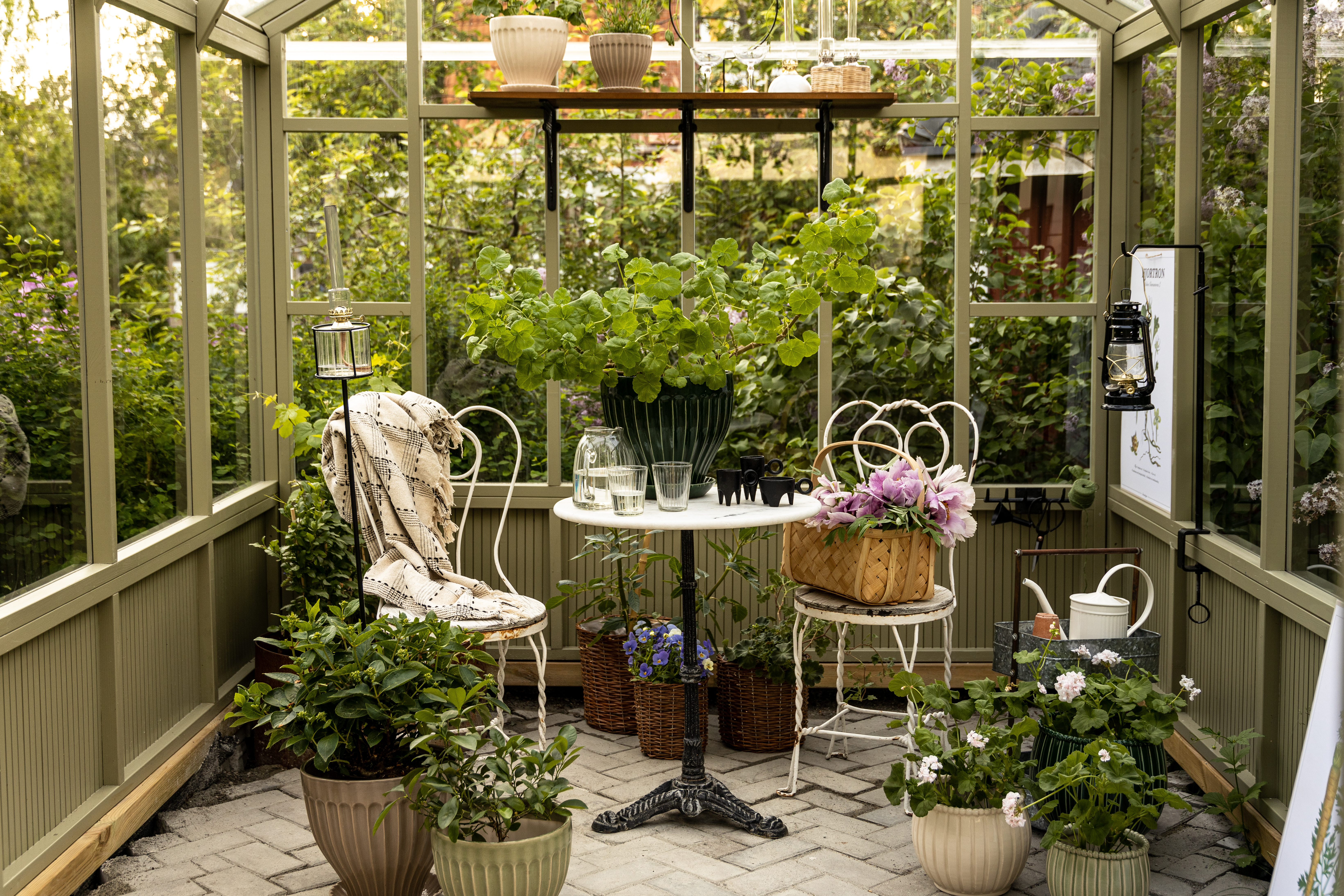 Lantlig inredning i lantlig fransk stil - shabby chic