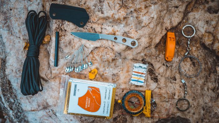 Real Steel - Survival Kit Elementary - Överlevnadskit I Väska - Slims ...