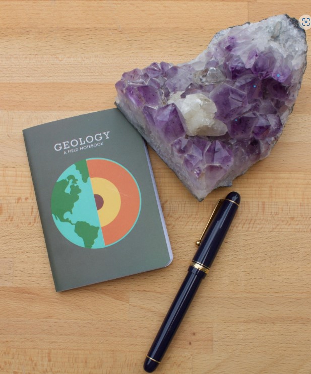 Geology Notebook : Skrivhäfte Mini linjerat och med faktasidor - Bokvännen
