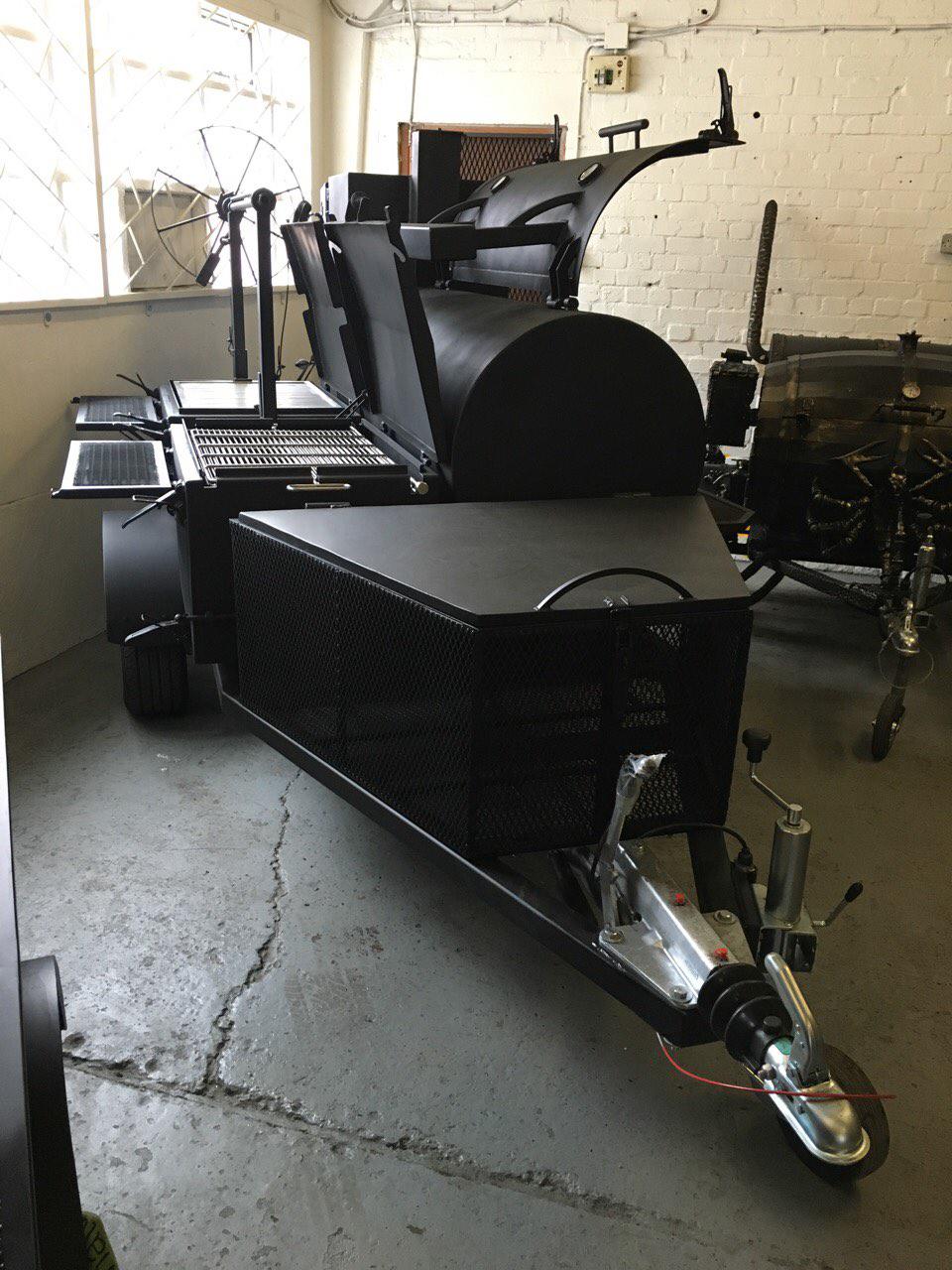 BM-5 Fully Loaded BBQ Trailer - BbqHouse.se