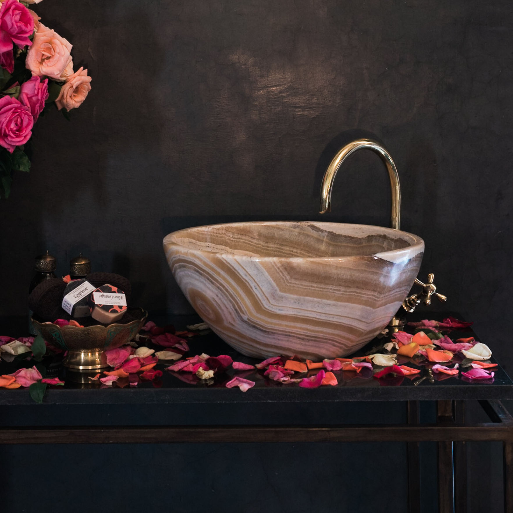 Handfat i onyx - NOMA Marrakech