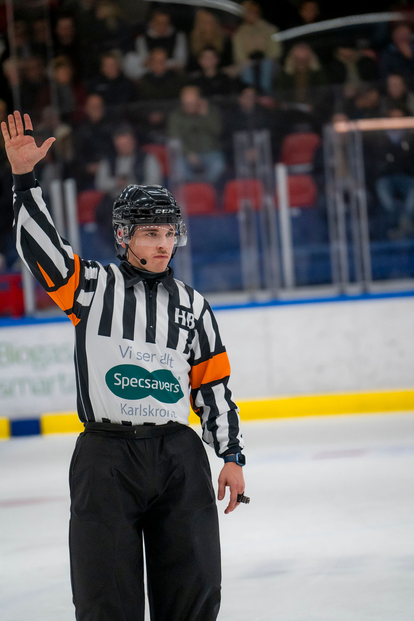Interview with Ice Hockey Referee Jesper – Refcom II | Spintso
