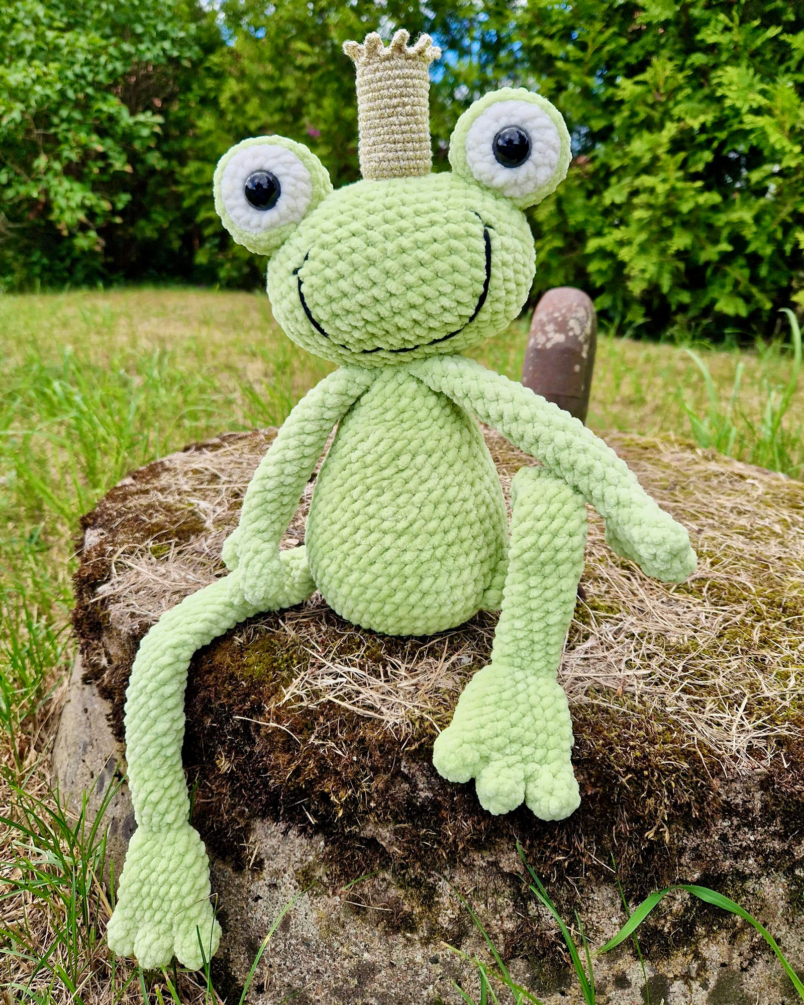 Grodan Froggy - ljusgrön - BautaWitch